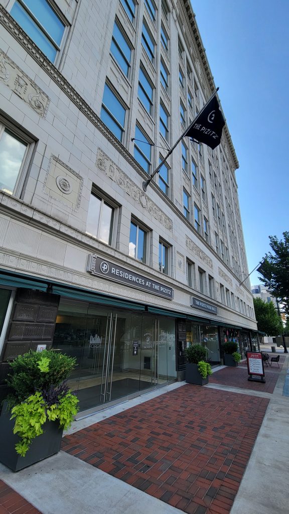 'The Merchants' make their mark - Levite Jewish Community Center